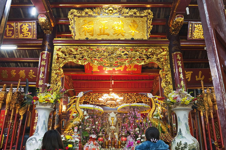 Vietnam's Hanoi Attractions: Bach Ma Temple - Vietnam Insider