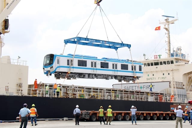 Two more trains for 1st metro line landed in HCMC - Vietnam Insider