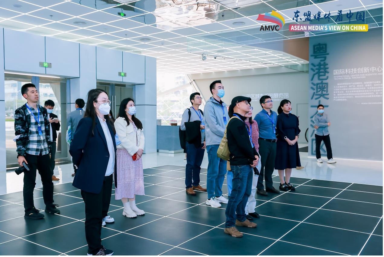 Vietnam’s digital economy is the fastest growing in the region ...