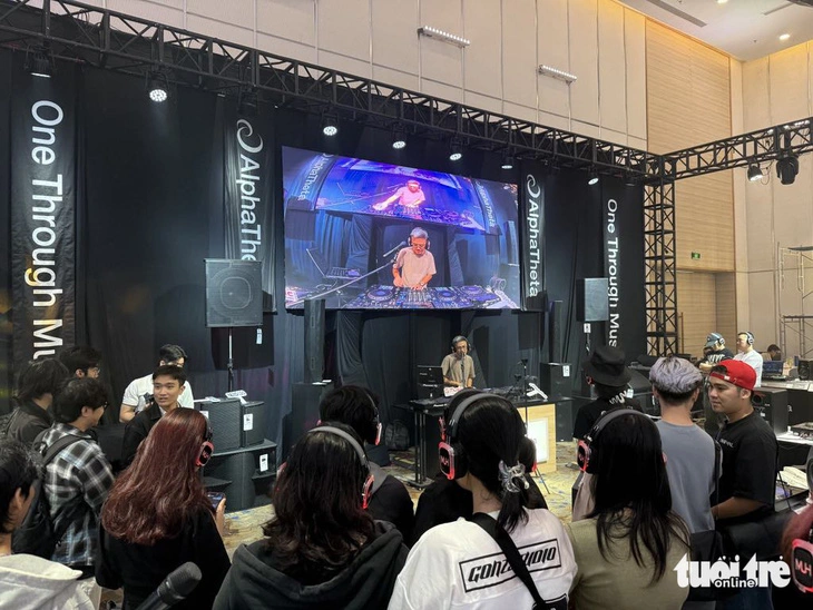 Experience Superior Sound Systems at the Plase Show Exhibition in Ho ...