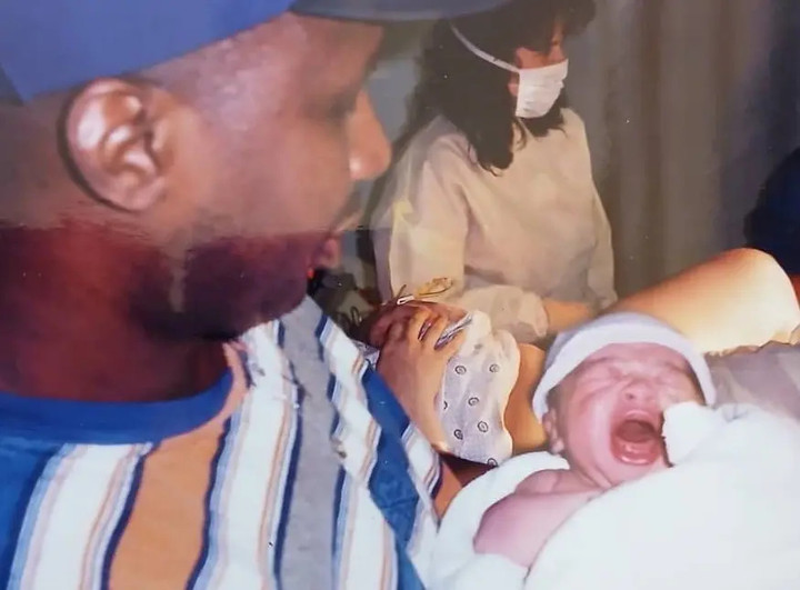 Woman Finds Her Father After 20 Years Thanks to Facebook—and a Global ...